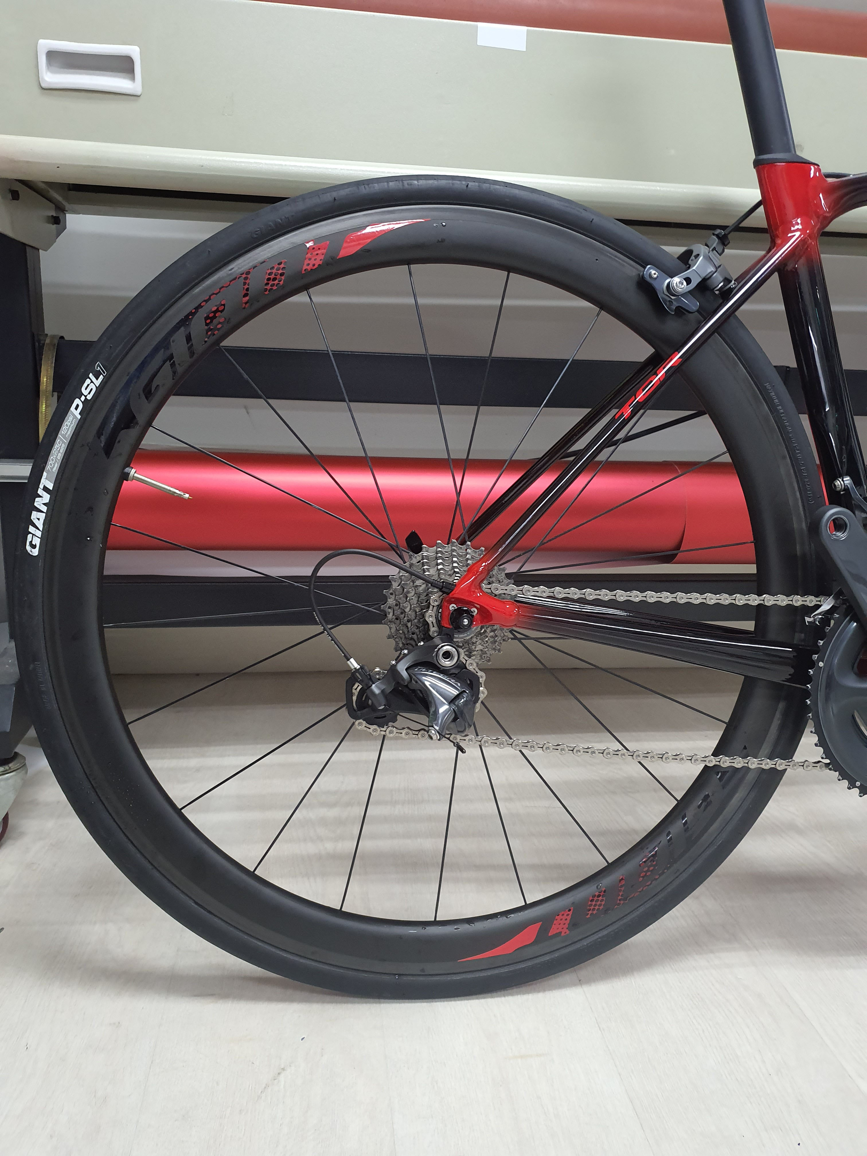 Bicycle Giant Wheel Decal - Juzz Wheelzz